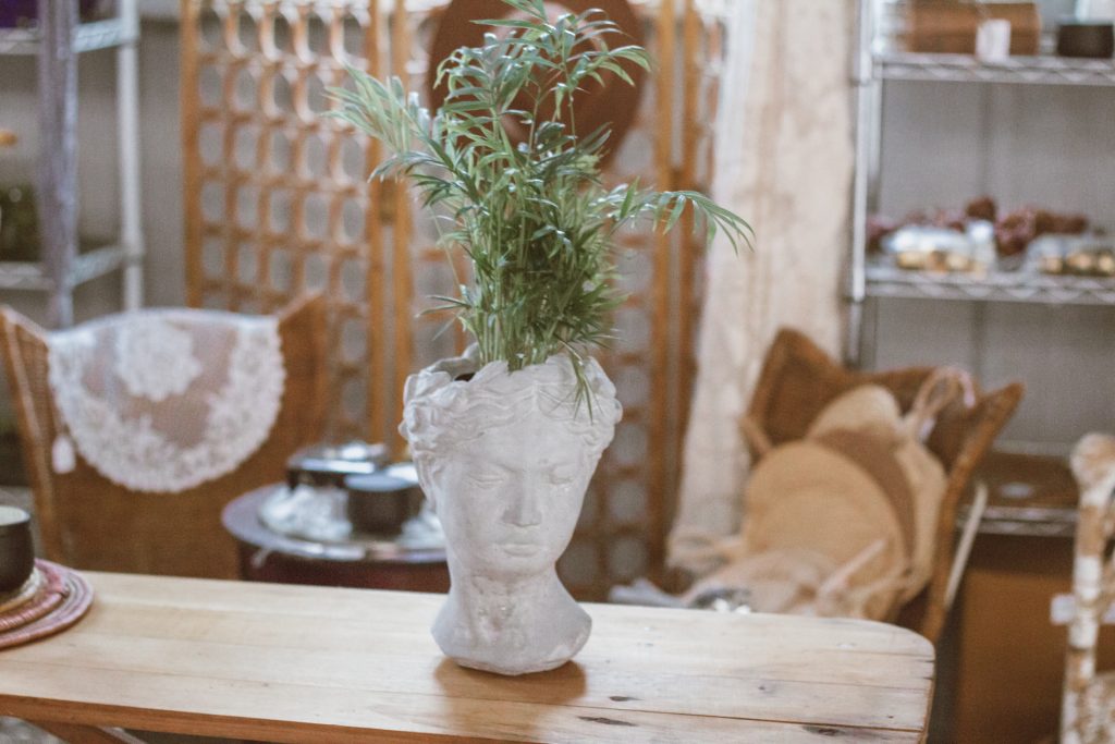 Female Planter Bust - The TAYLOR'd Home