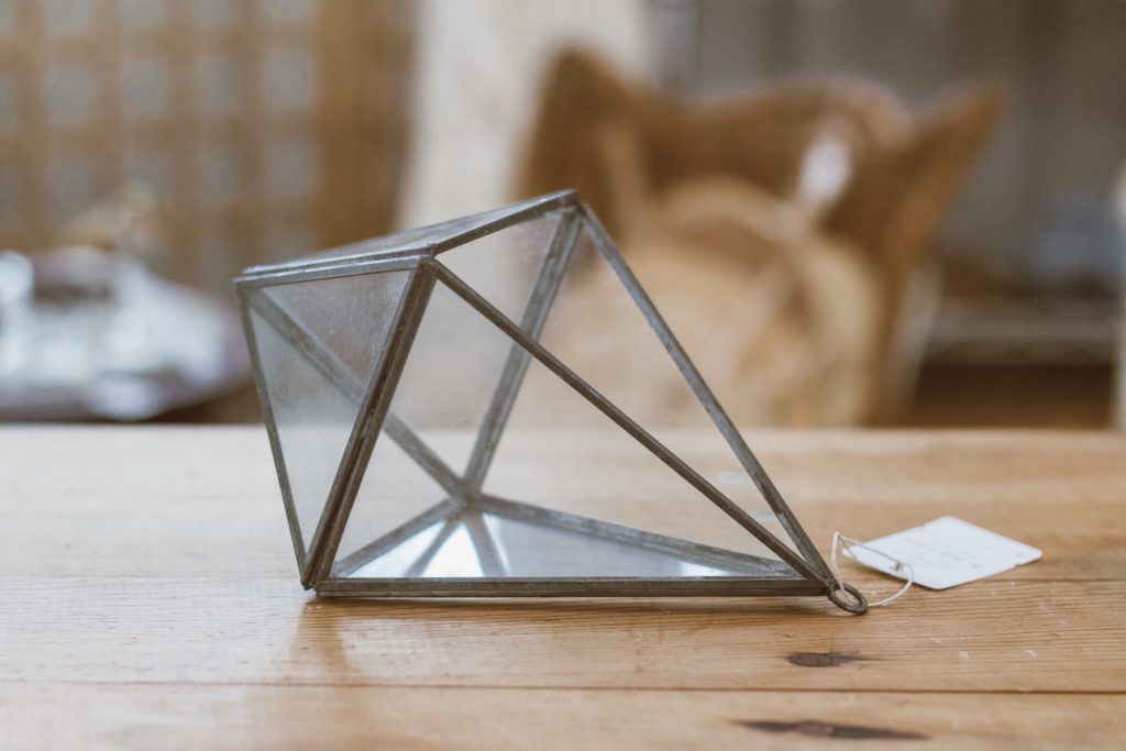 Geometric Hanging Planter - The TAYLOR'd Home