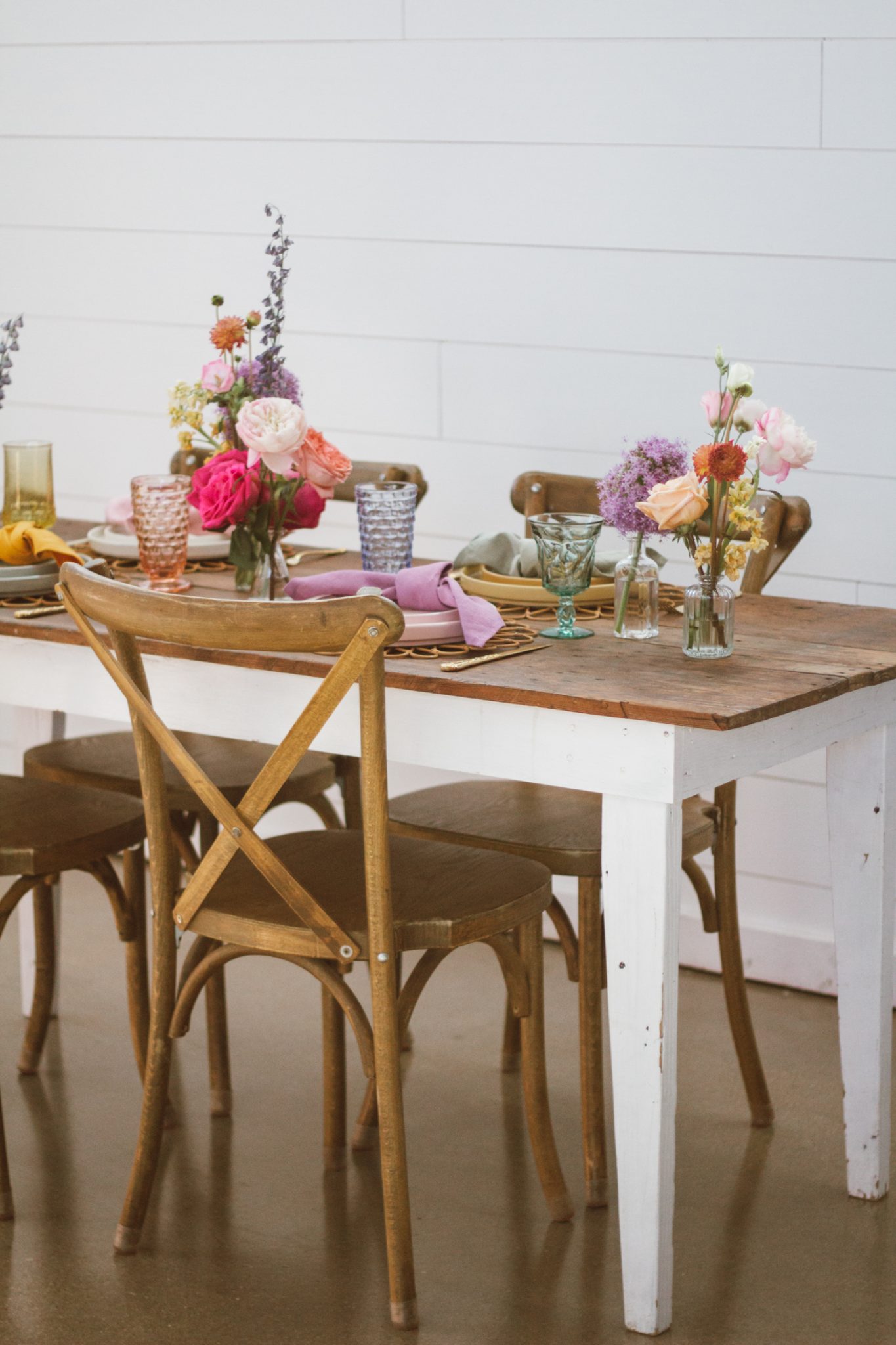 COLORFUL TABLESCAPE FEATURING OUR STONEWARE PLATES - Texas Event ...