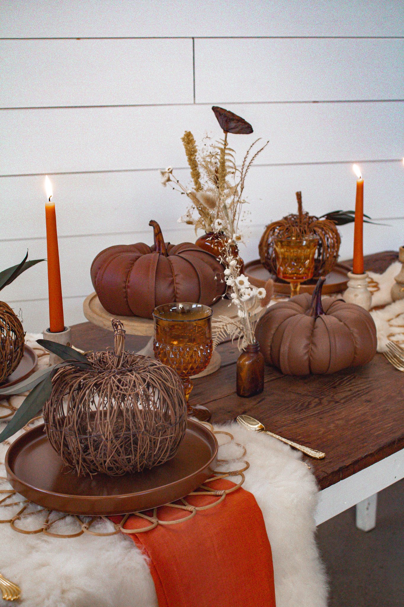 WESTERN INSPIRED THANKSGIVING TABLESCAPE - Texas Event Furniture, Prop ...